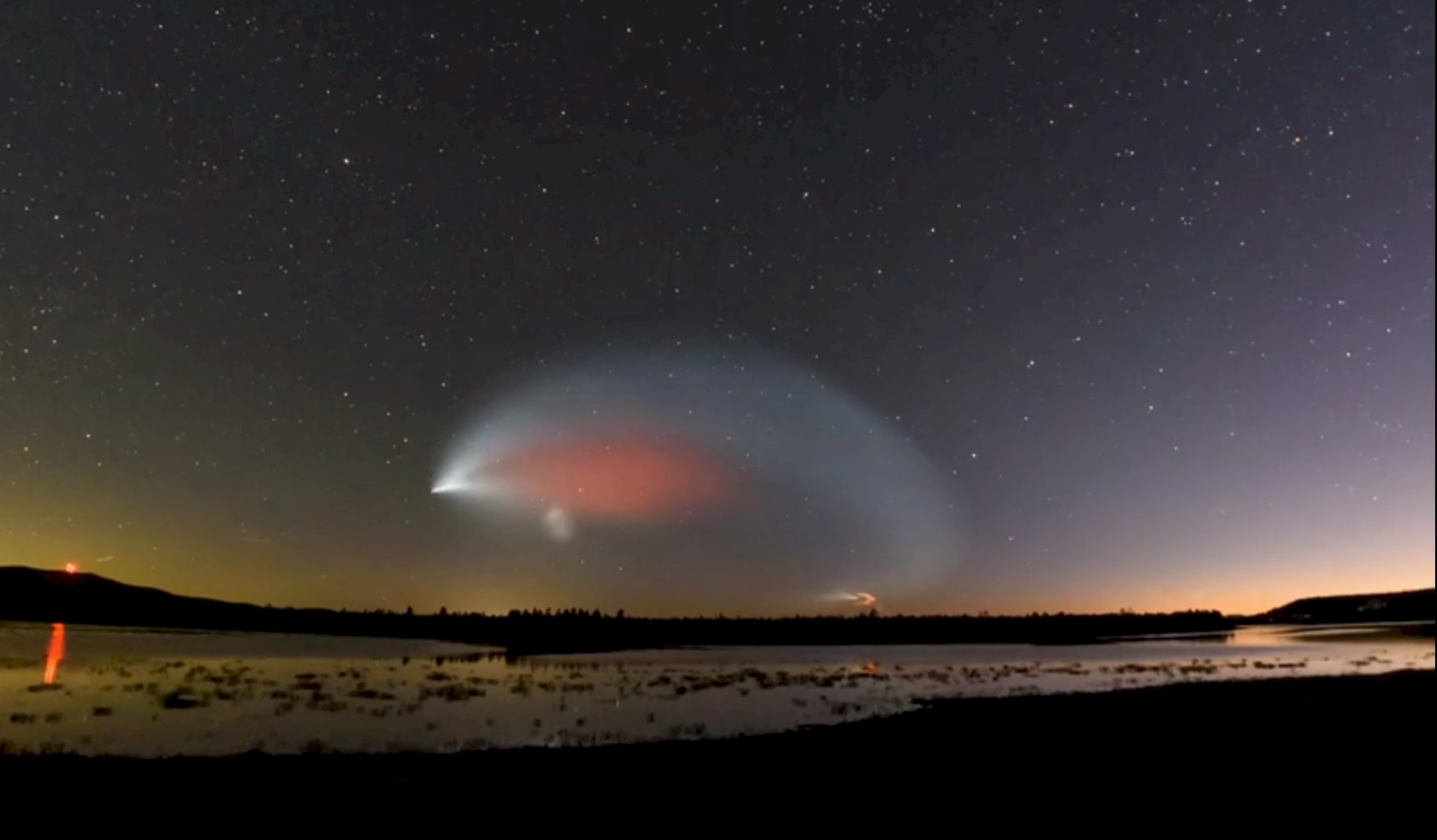 SPACEWEATHER: Firefly punches a whole through the Earth’s Ionosphere ...