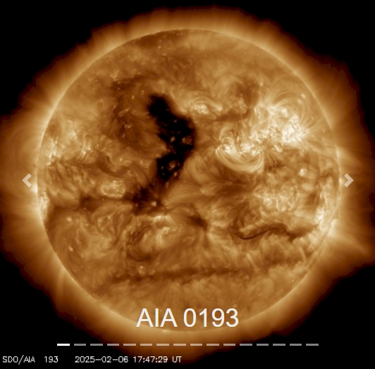 SPACEWEATHER: Sunspot 3981 Produces M7-Class Solar Flare | Jaguar Spirit